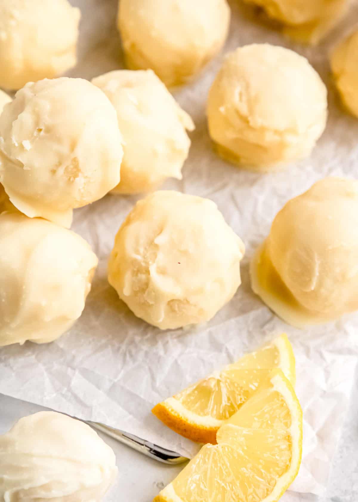 Lemon Truffles - The Best Keto Recipes